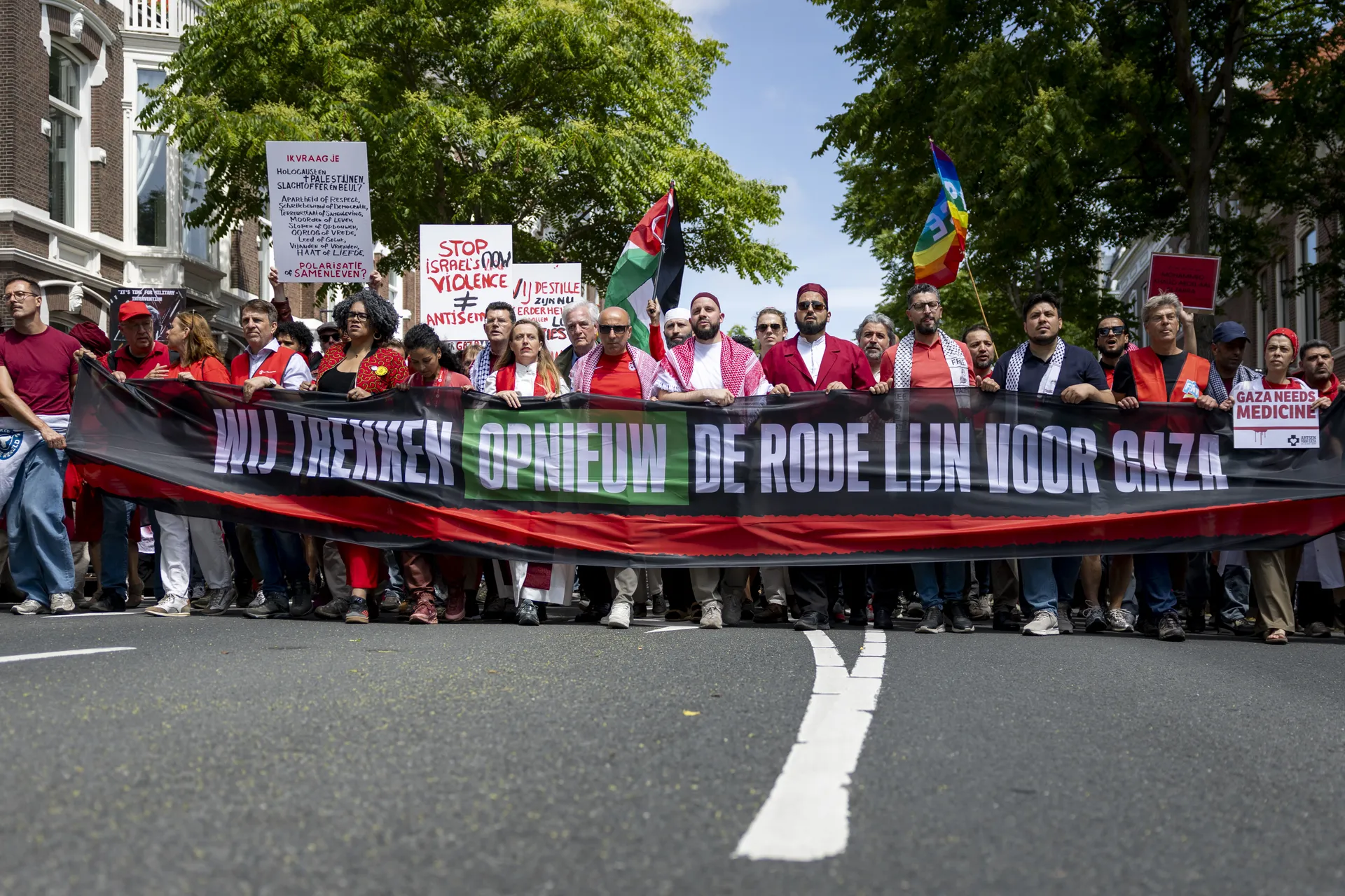 BNNVARA trekt de Rode Lijn - BNNVARA